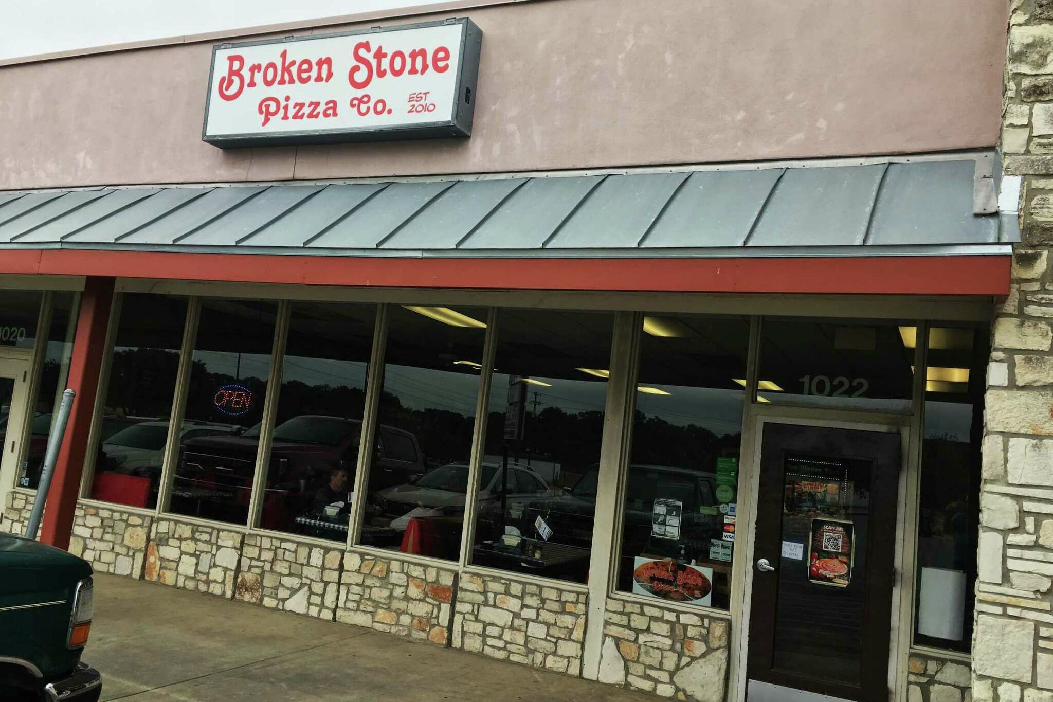 Boerne's Broken Stone Pizza Co. set to close after 12 years