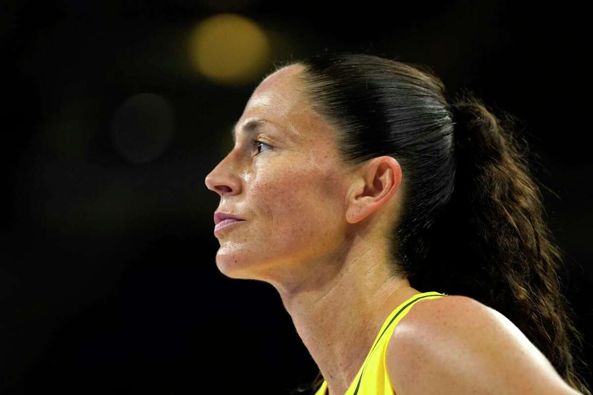 How UConn great Sue Bird brought HS coach on her ‘wonderful trip’