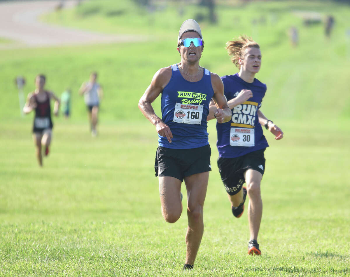 Geordan Patrylak, Emily Nuttall win at Mud Mountain