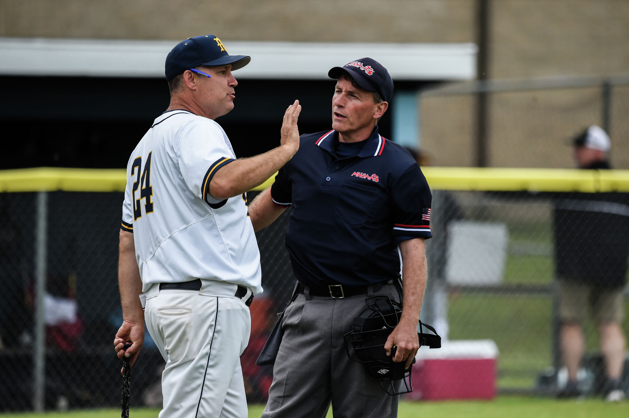 To coach or not to coach: Albright, Streeter weighing their options