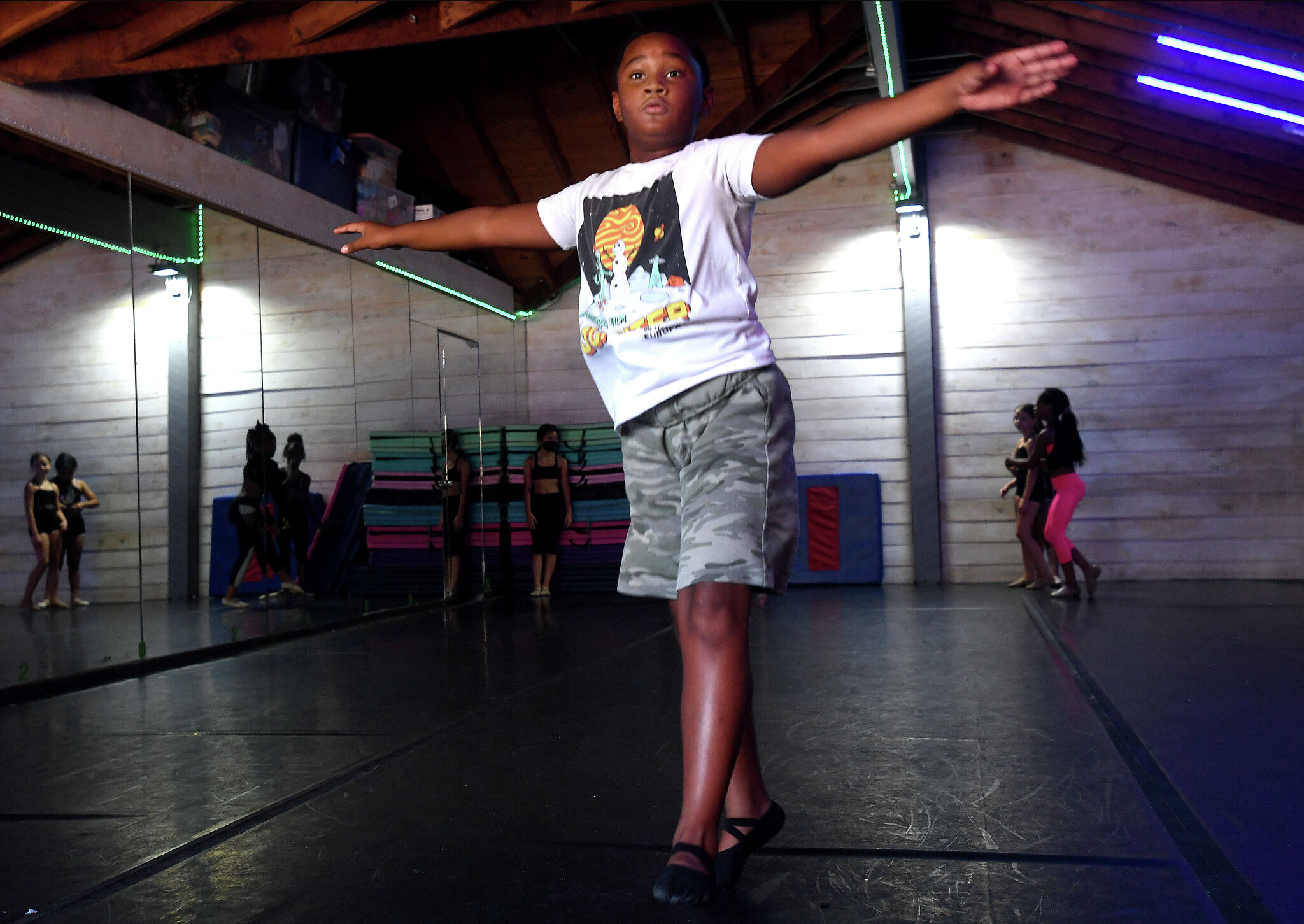 iRule Dance brings home top national trophies