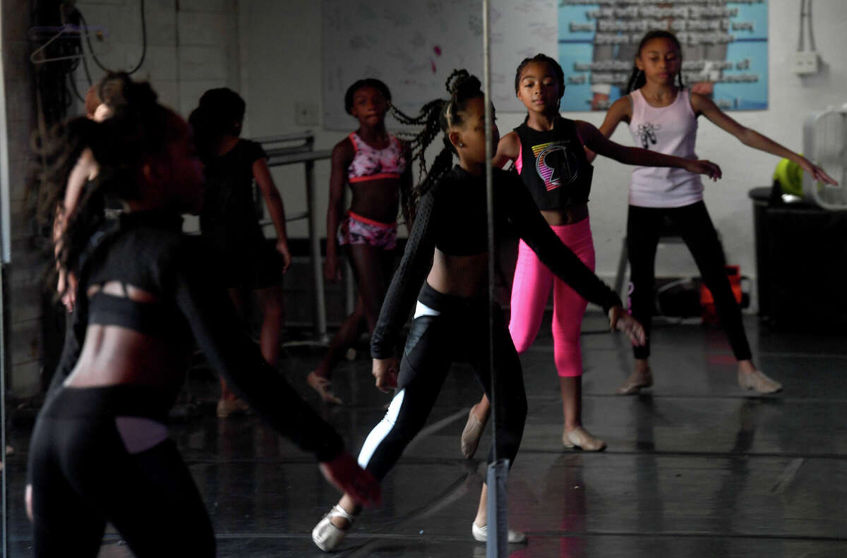 iRule Dance brings home top national trophies