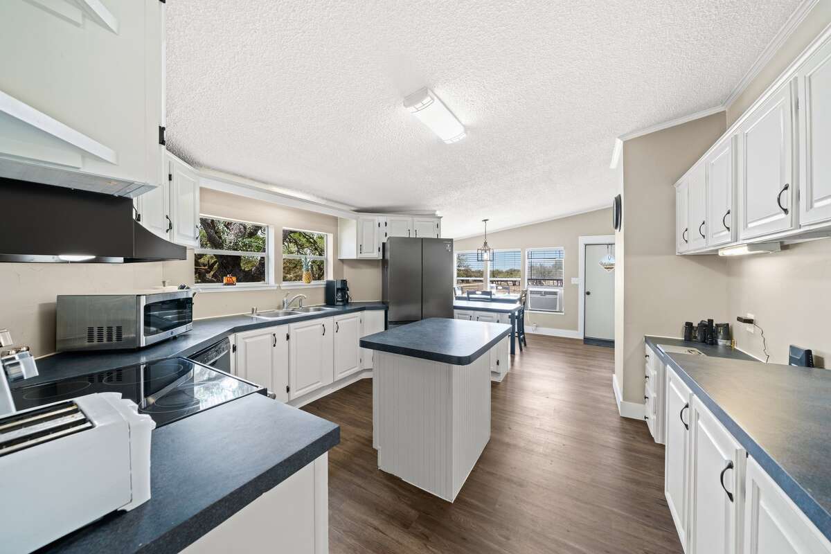 $21M Real County ranch offers prime hunting real estate