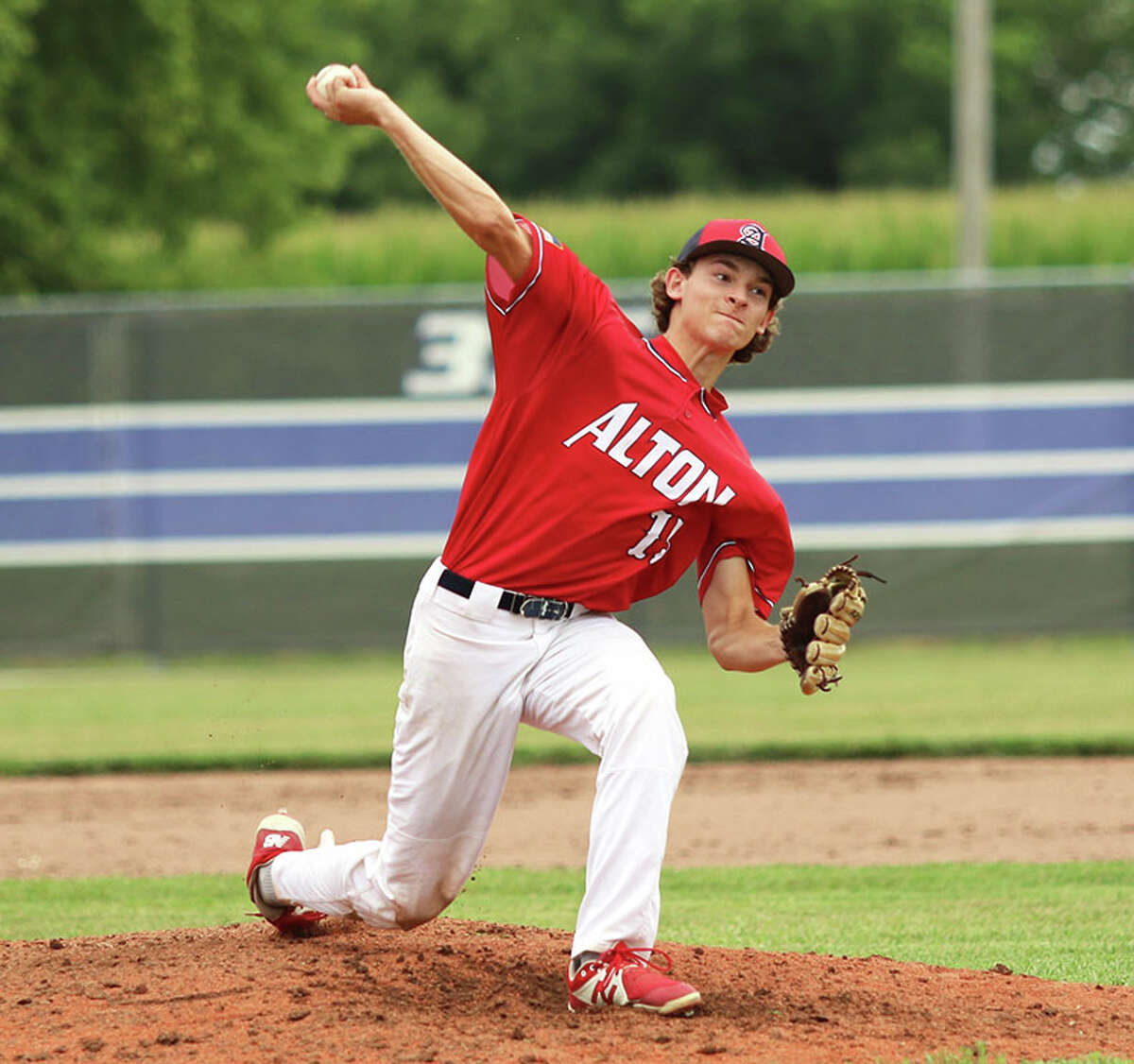 Alton 'didn't play perfect,' couldn't beat Moline at Legion state ...