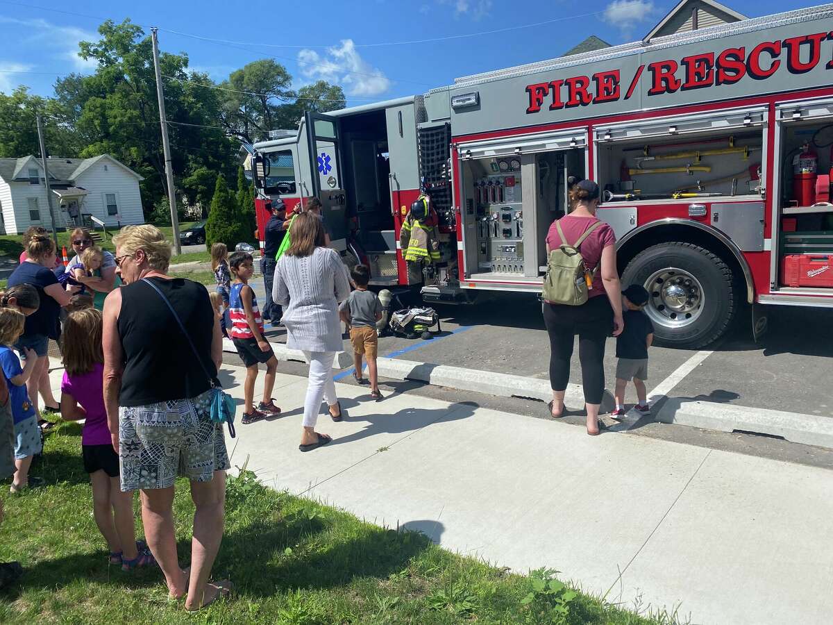 PHOTOS: Kids get cooled off at the Big Rapids library