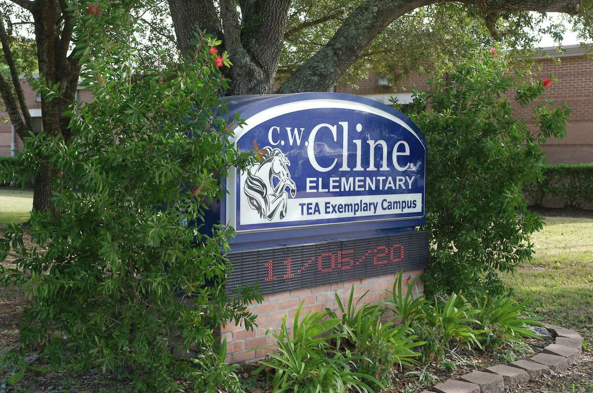 Work progresses on replacement campus for Friendswood school