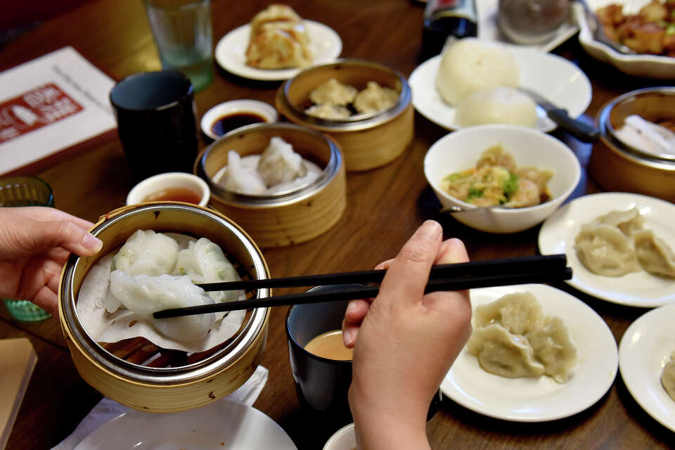Hang Ah Tea Room, the first-ever dim sum restaurant in America.