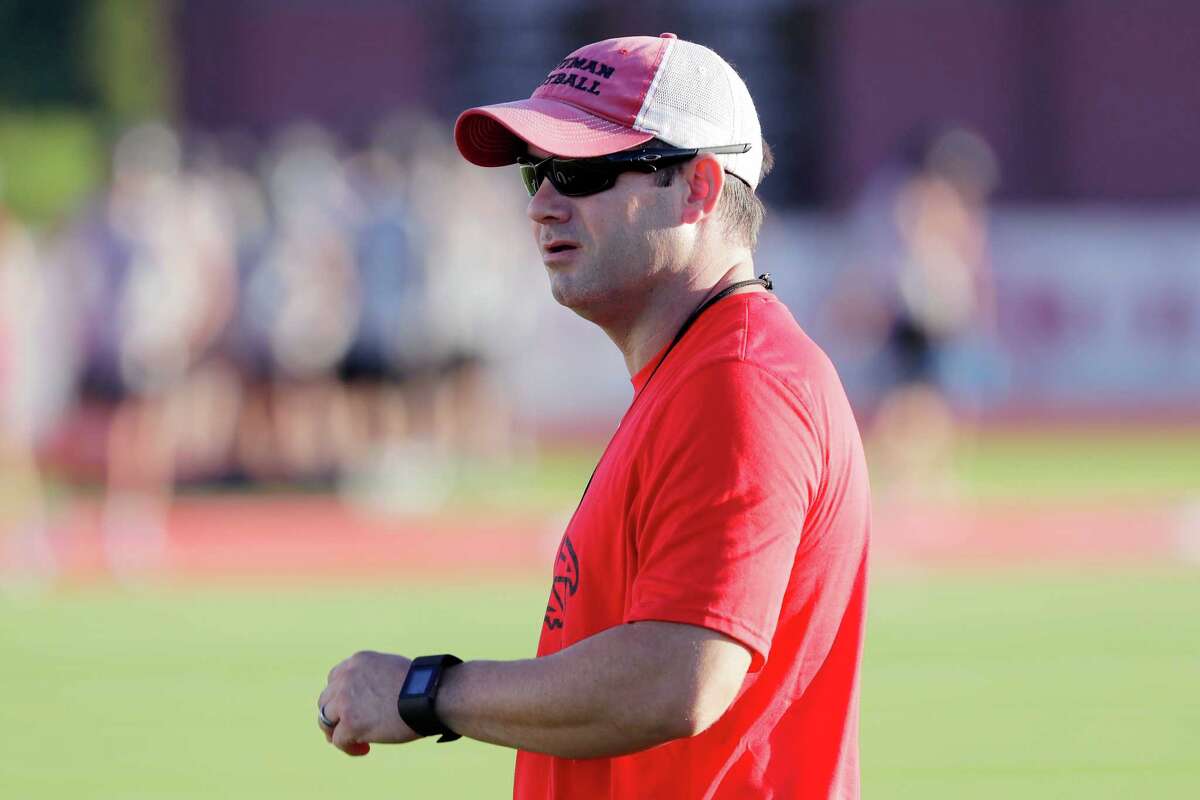 Huffman-Hargrave begins practices with new coach Joey Buchta