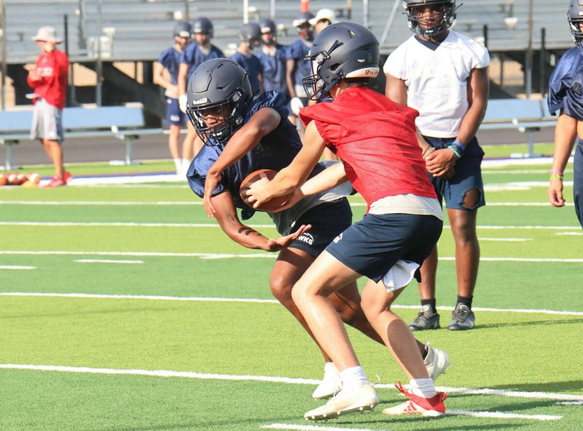 Photos: Hardin-Jefferson prepares for 2022 season