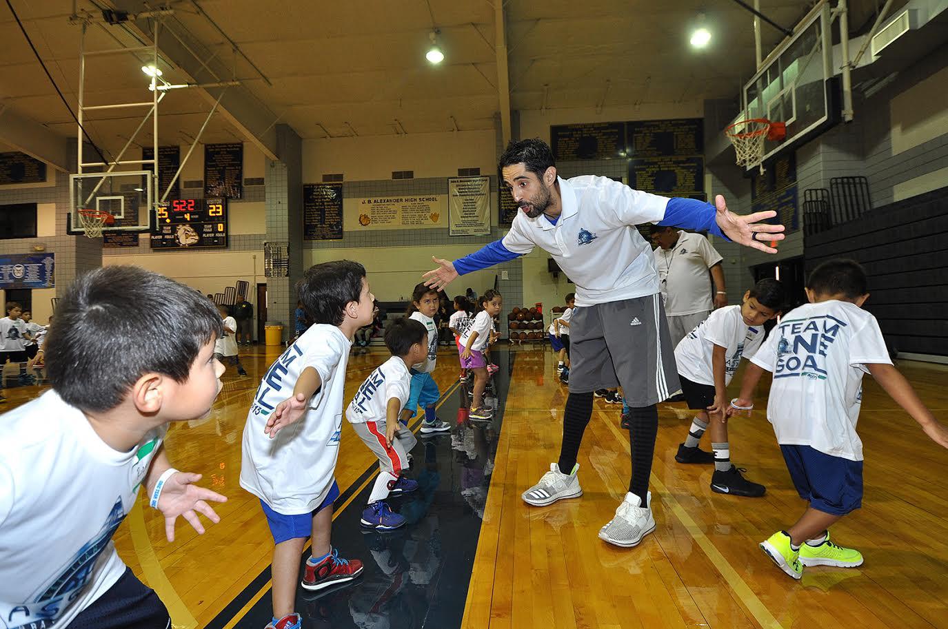 Canales gives back to local basketball athletes