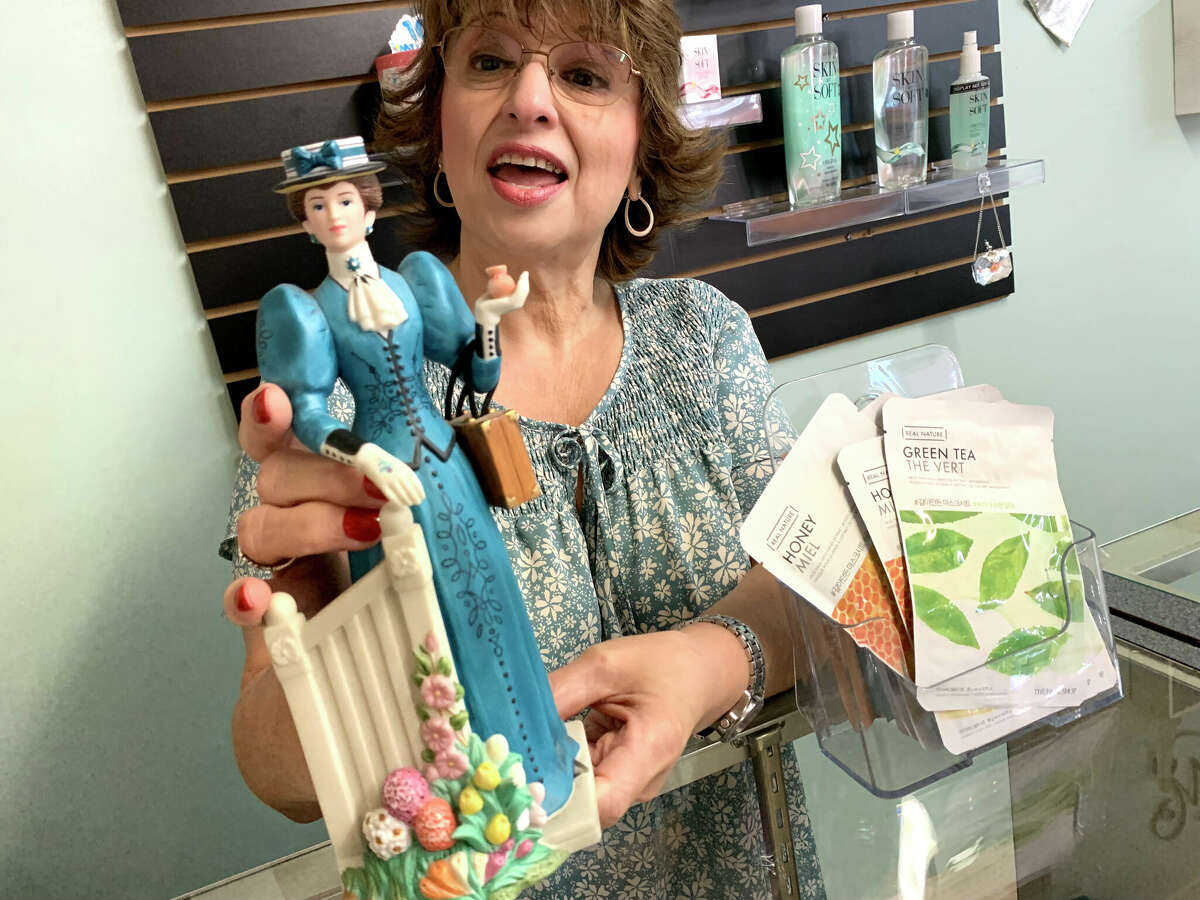 Avon has been a calling for San Antonio family for more than 60 years