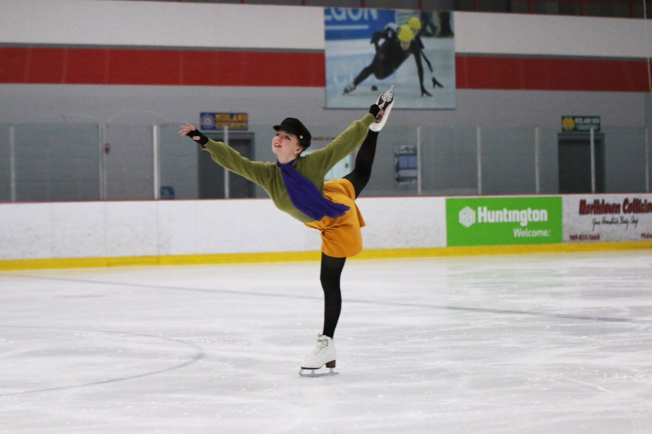 Midland's Franklin places in figure skating national debut