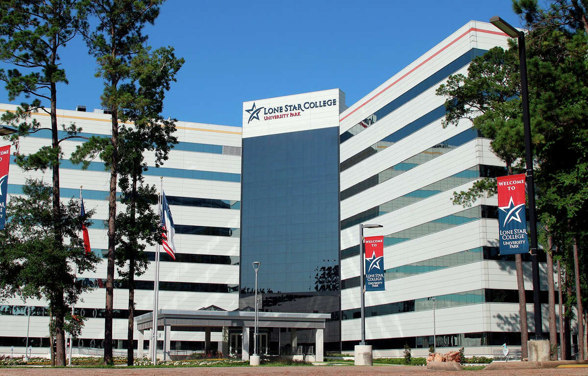 LSC-University Park to welcome students back for 10th anniversary fall ...