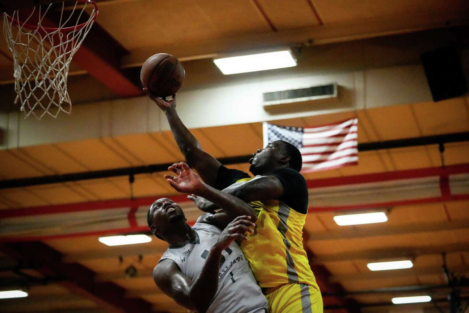 Home to Houston's best ballers, Fonde Recreation Center still a proving ...