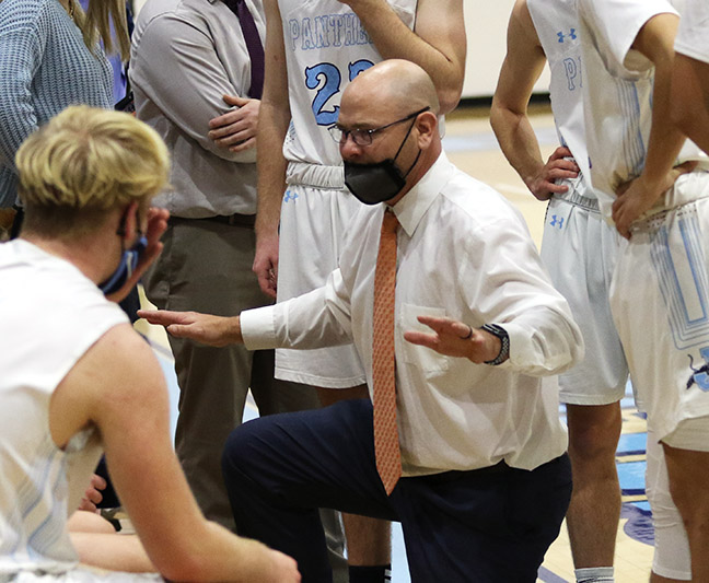 Leaving Jerseyville means emotional goodbyes for Reeder