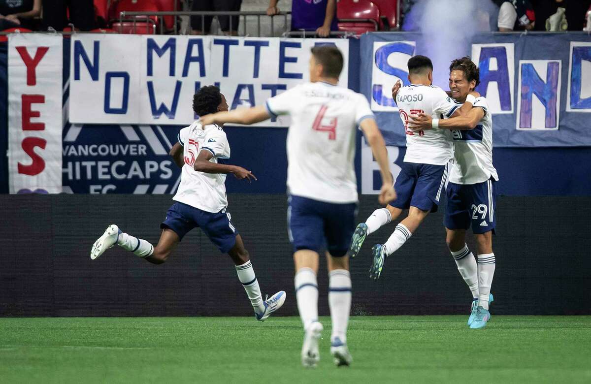 Houston Dynamo: Late goals give Vancouver a victory