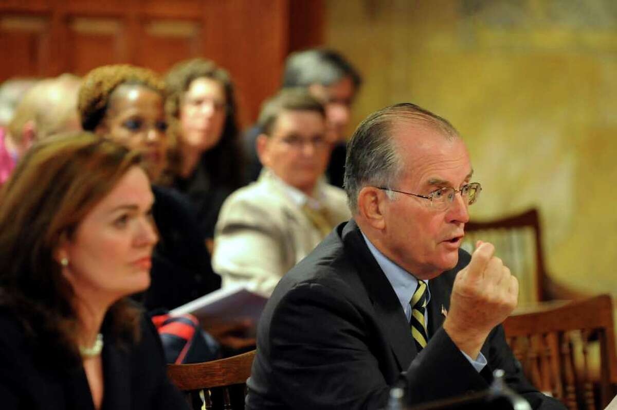 Officials: Help poor in civil cases