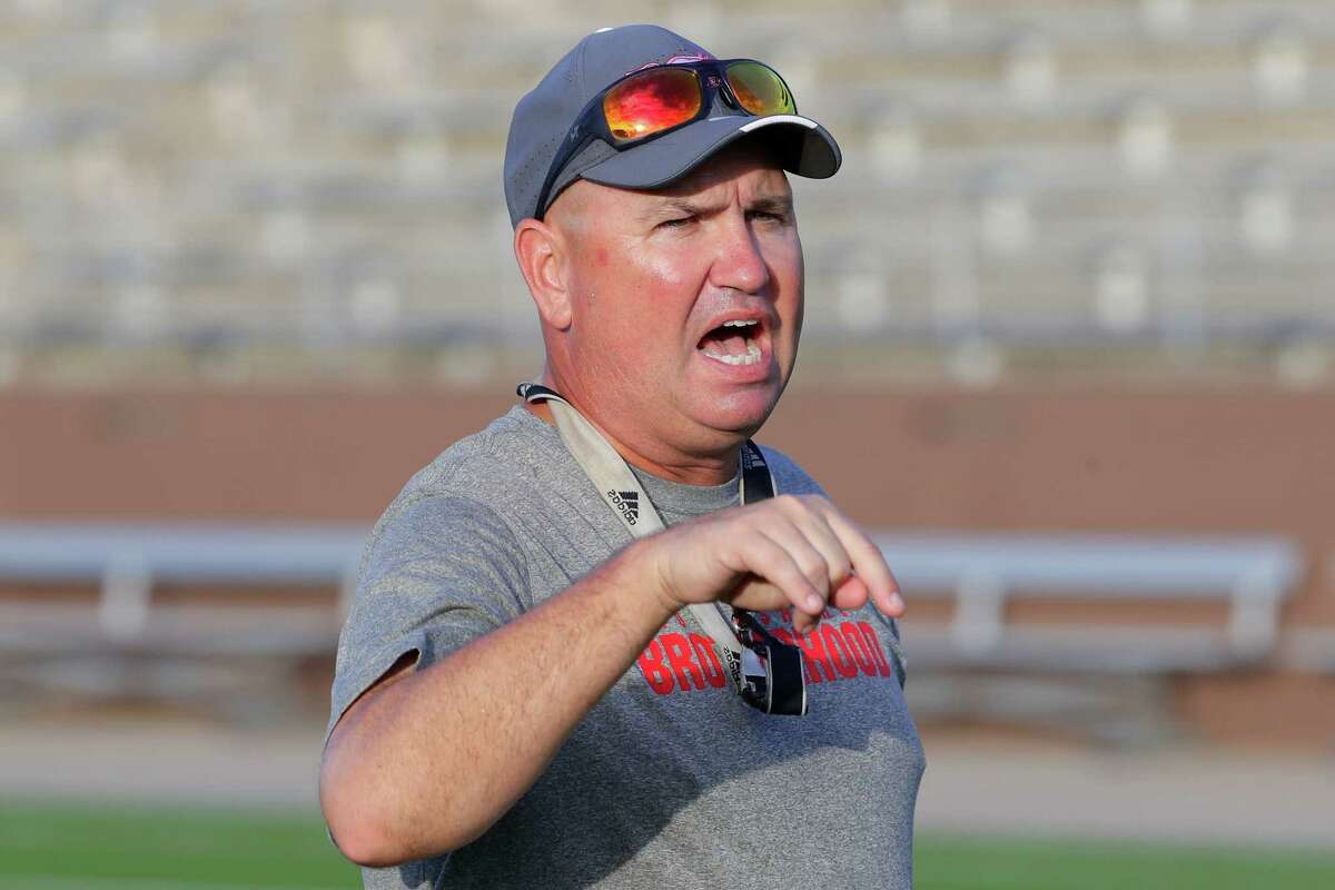 High School Football: Defending champ North Shore gets back to work