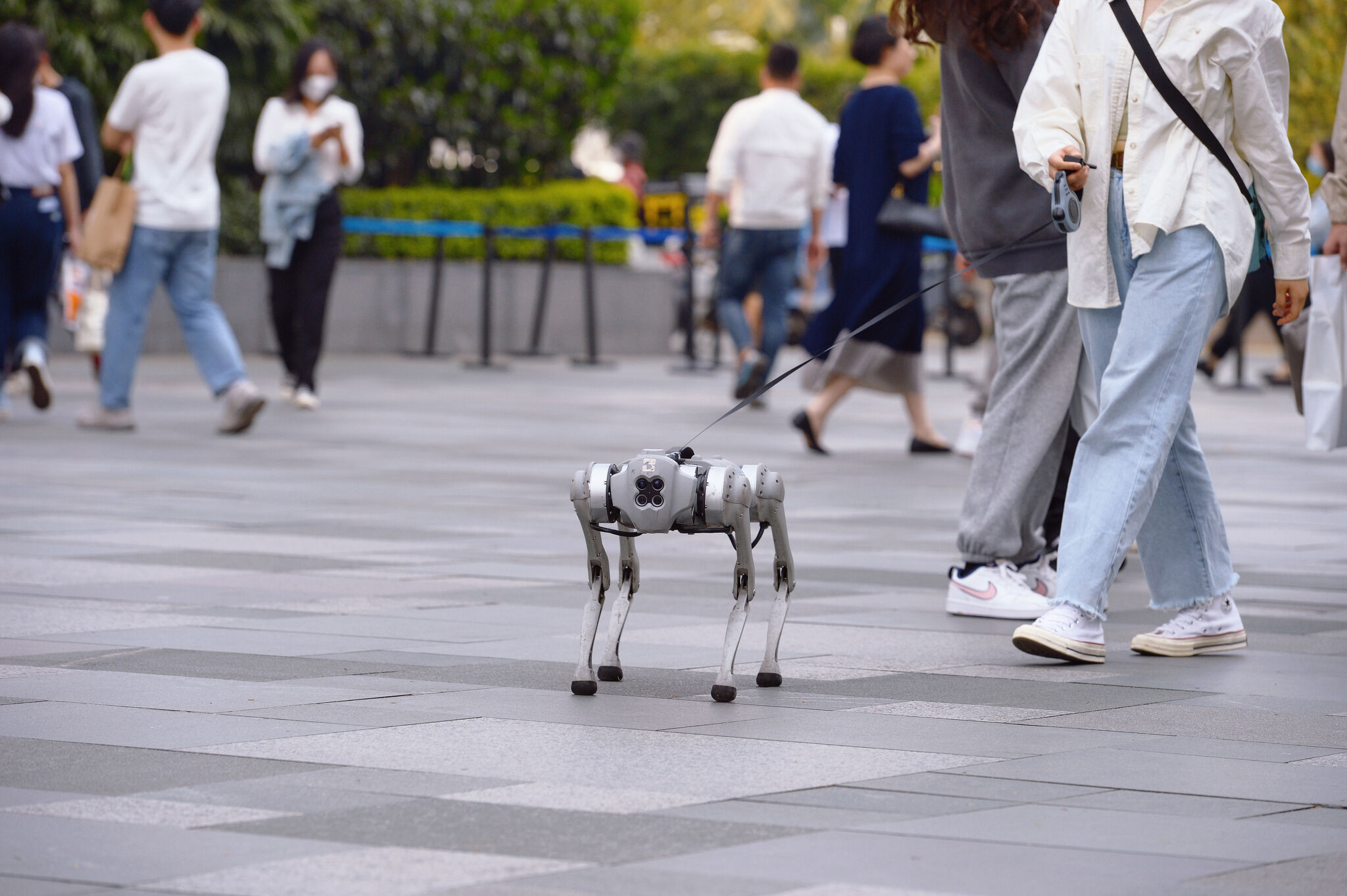 YouTube video features a gun-strapped robot dog in Texas