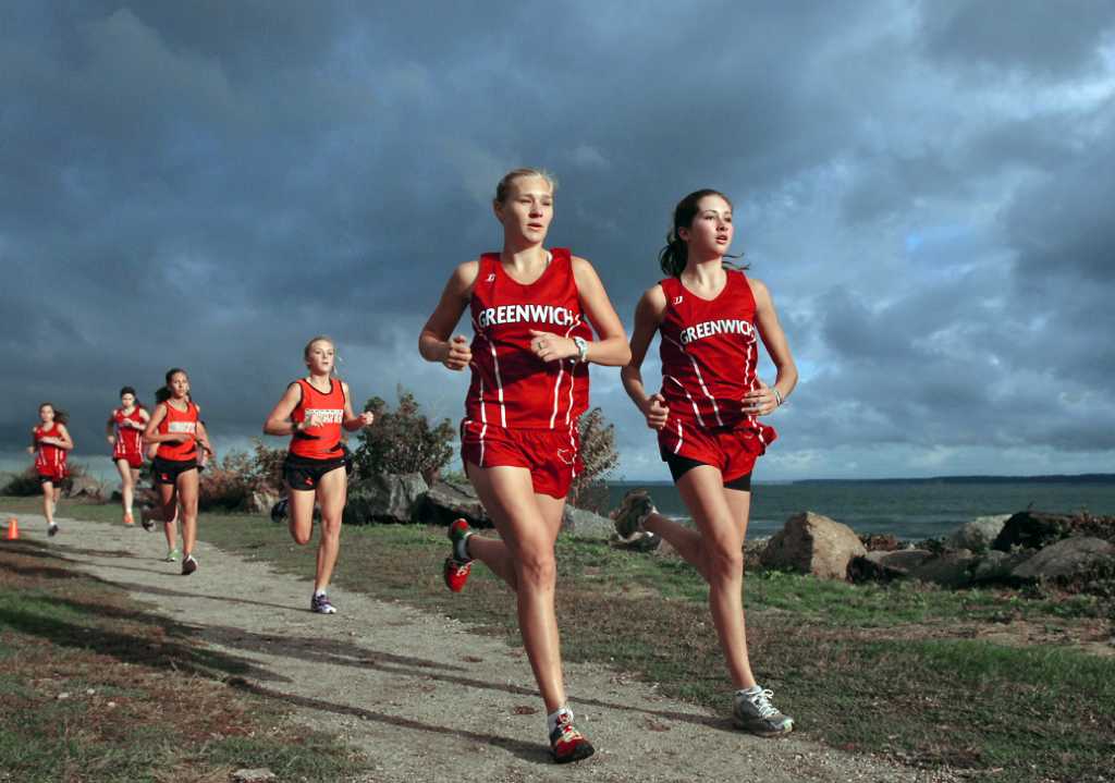 Cardinals girls cross country team gains 10th victory