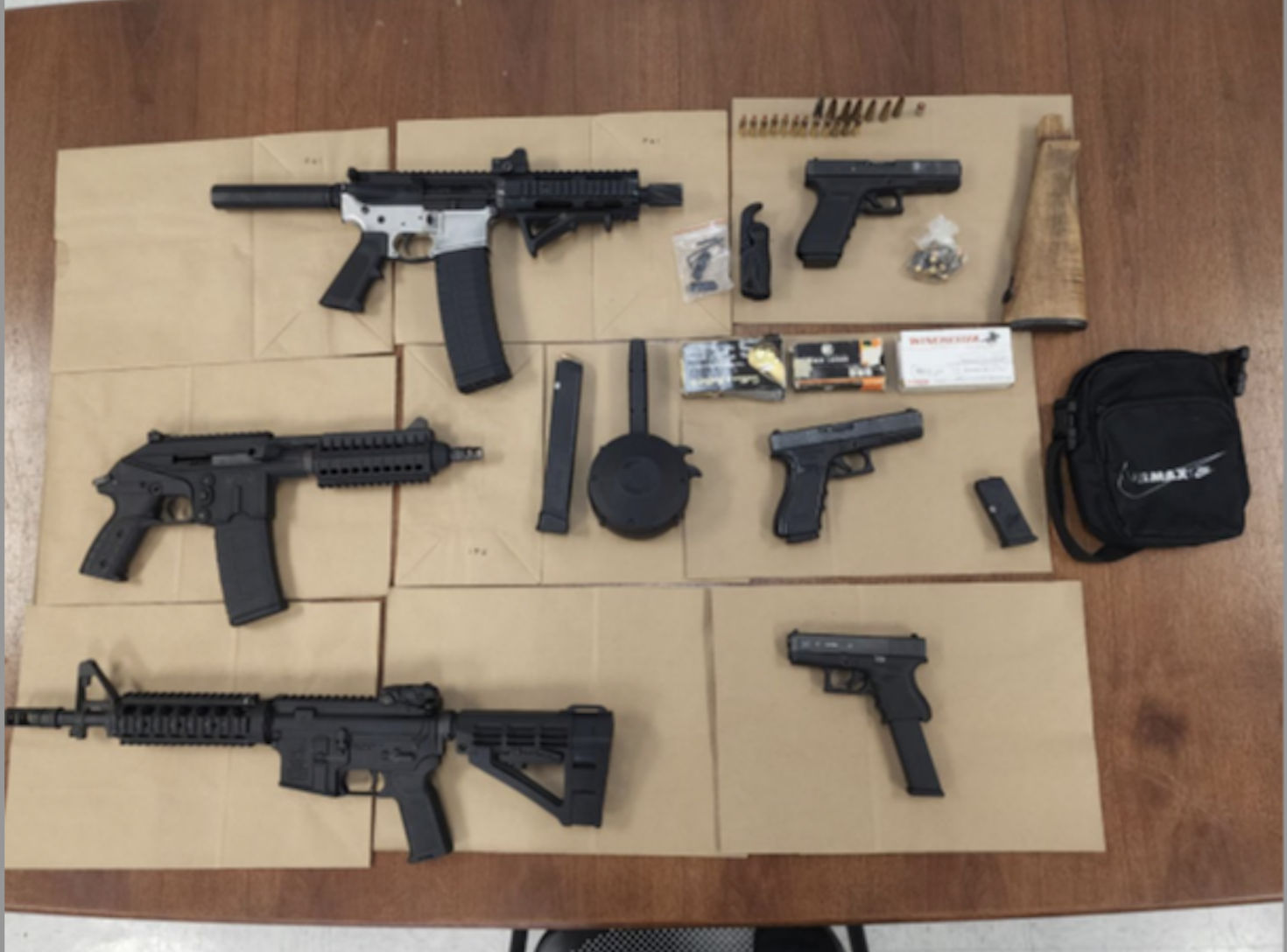 SF police reportedly seize gun cache from teenagers