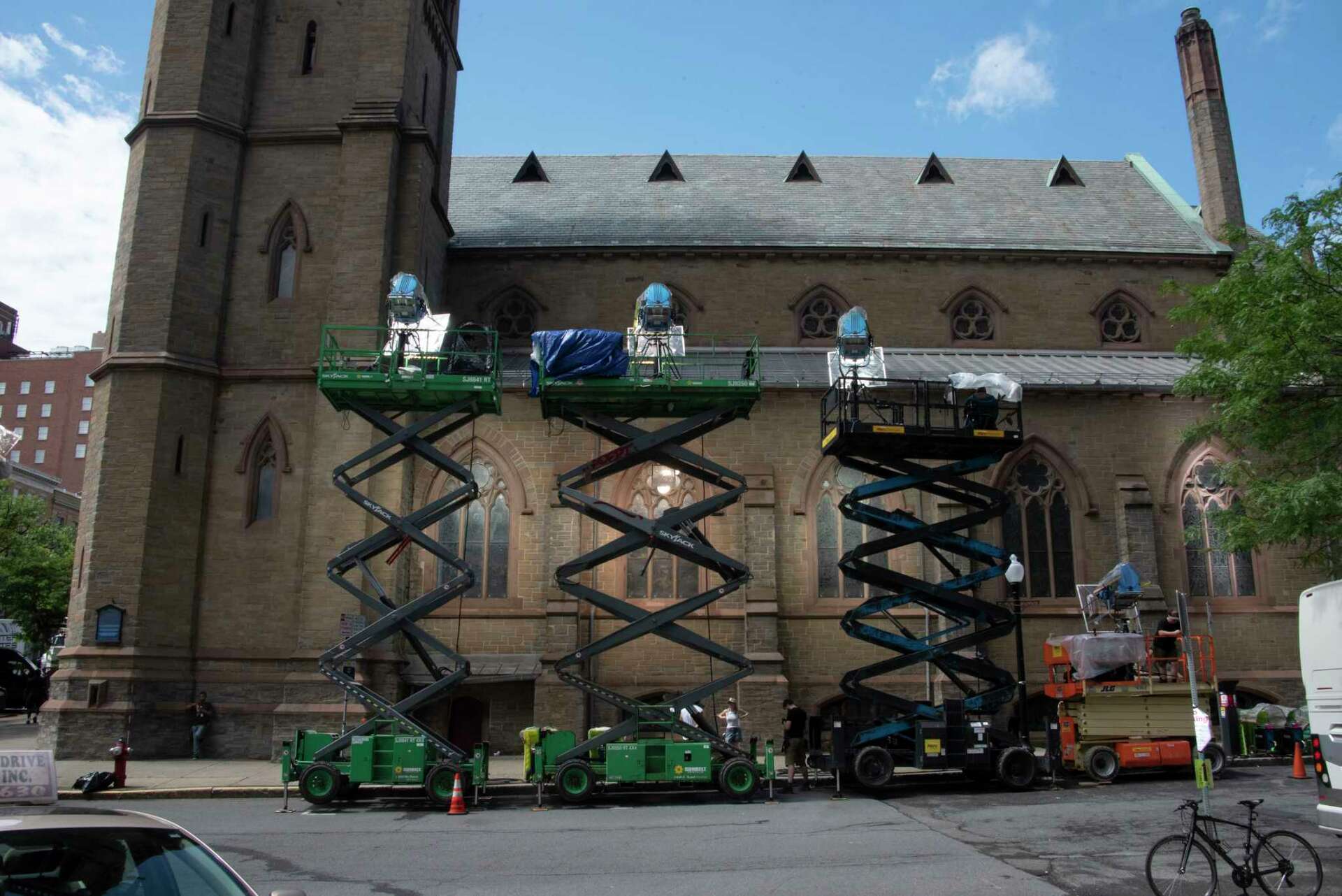 Easter Sunday in 'Gilded Age' relies on landmark area churches