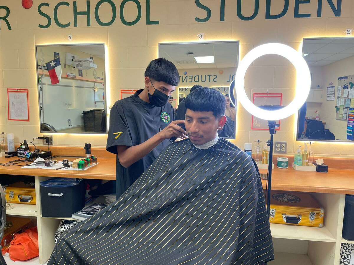 LISD cosmetology and barbering students provided free haircuts to ...