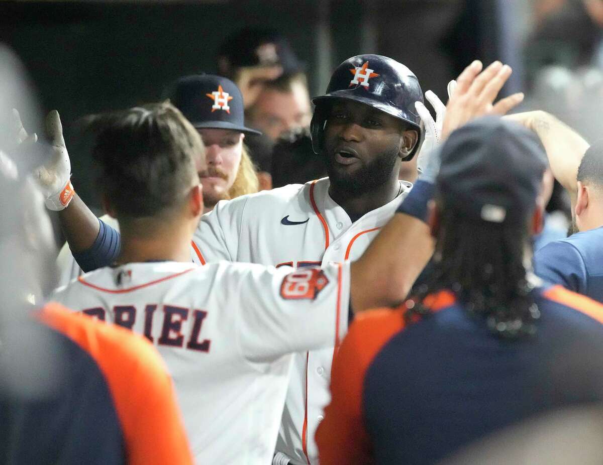 Hand soreness sidelines Astros' Yordan Alvarez for third straight game