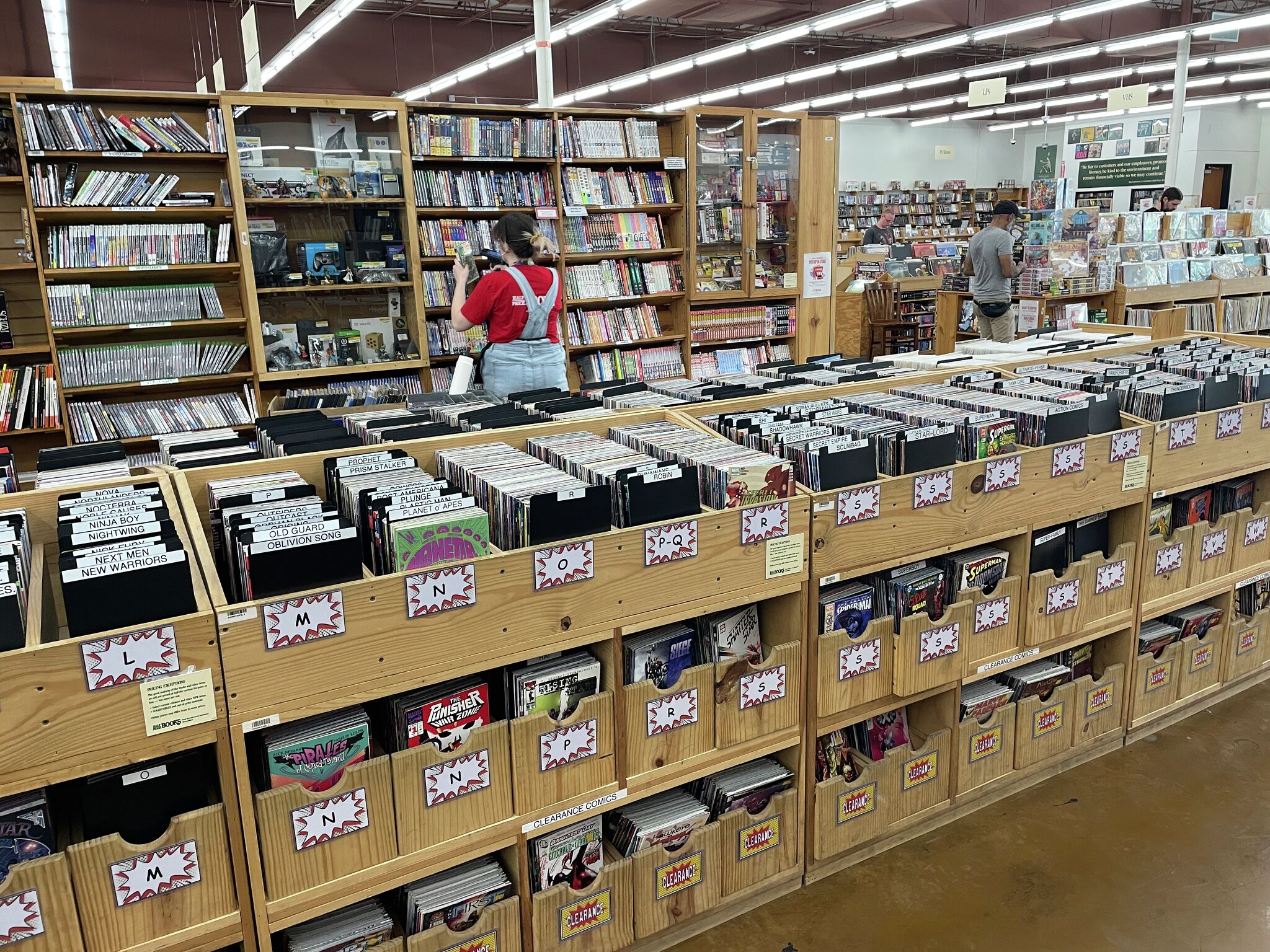 Dallas born Half Price Books Celebrates 50th Anniversary