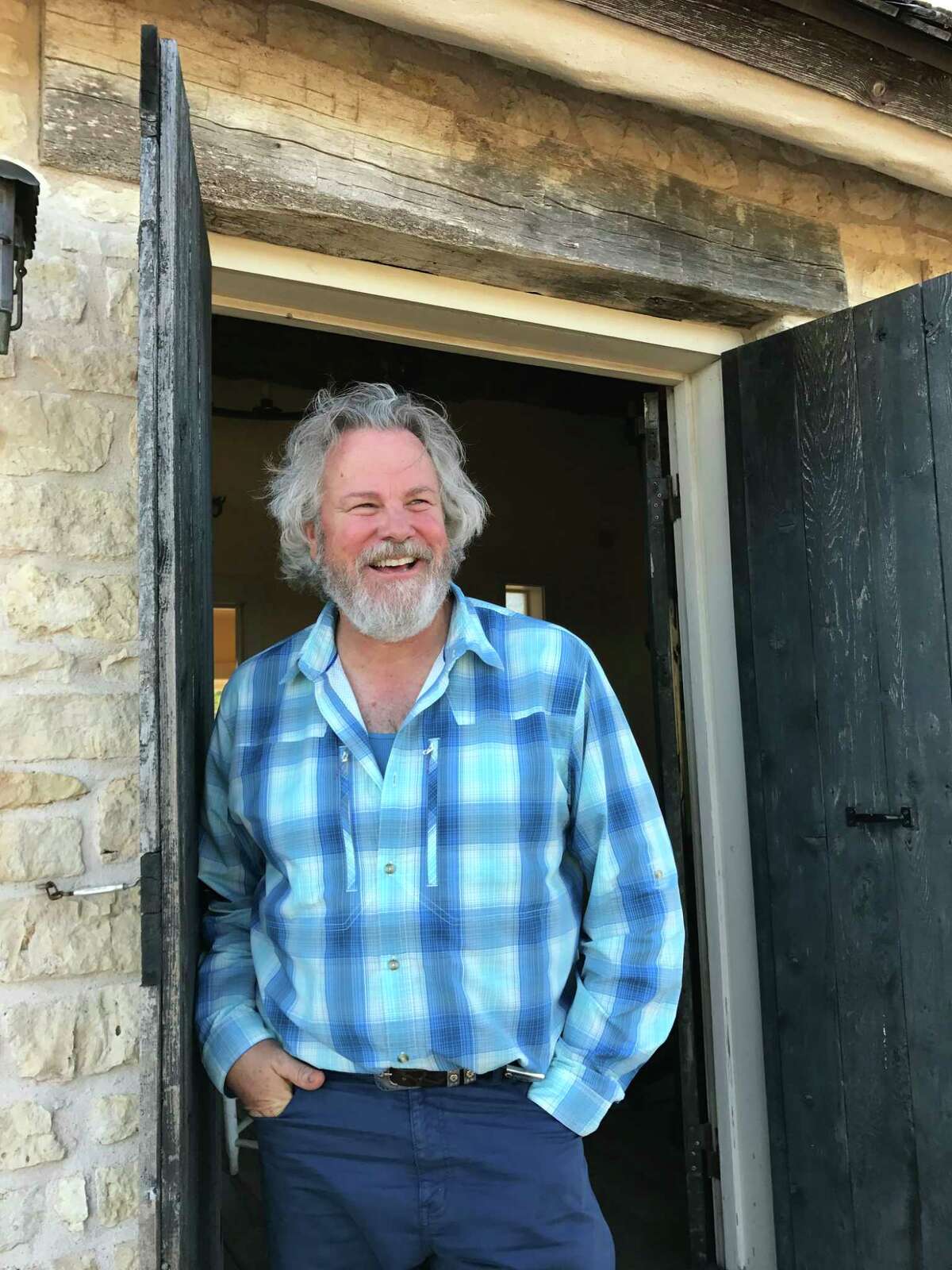Singer-songwriter Robert Earl Keen wrapping up farewell tour