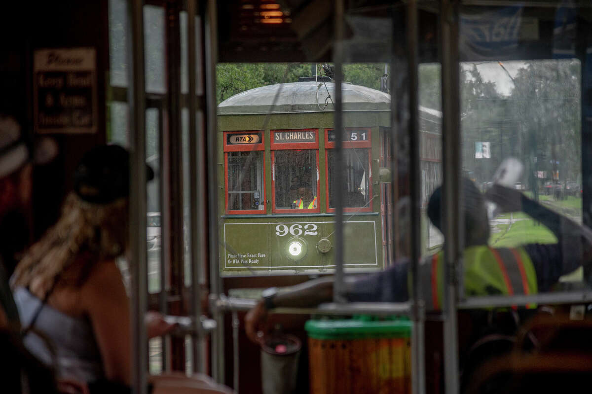 Why New Orleans historic streetcars are the best way to travel the city