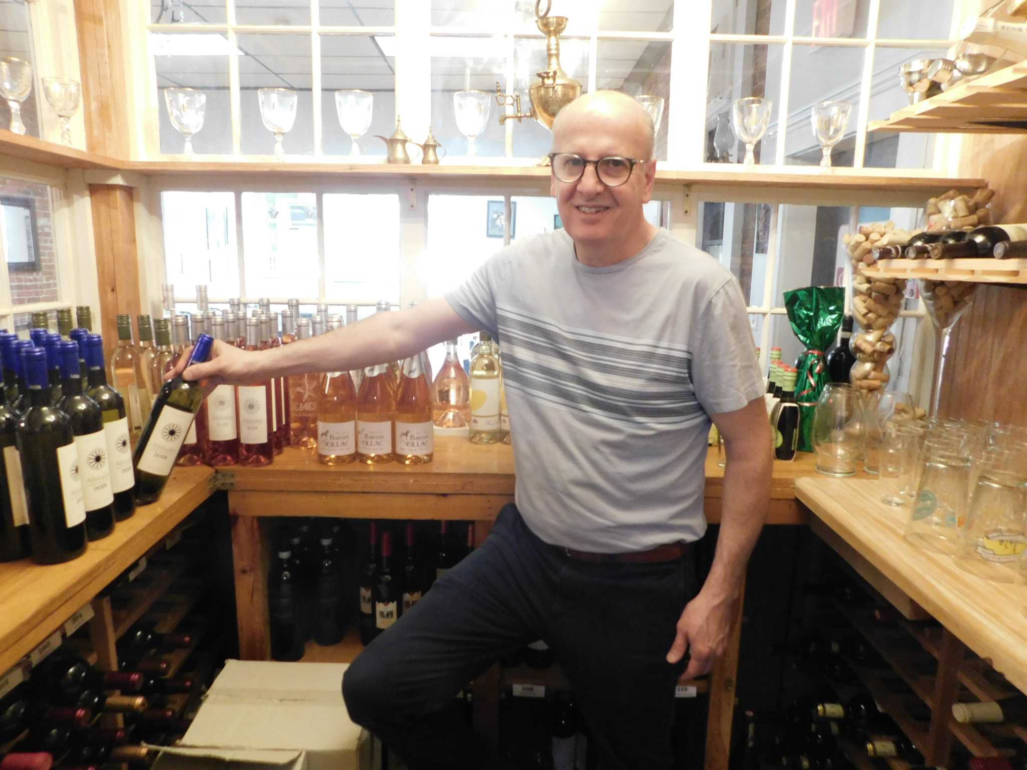 Winsted restaurateur succeeds by giving back