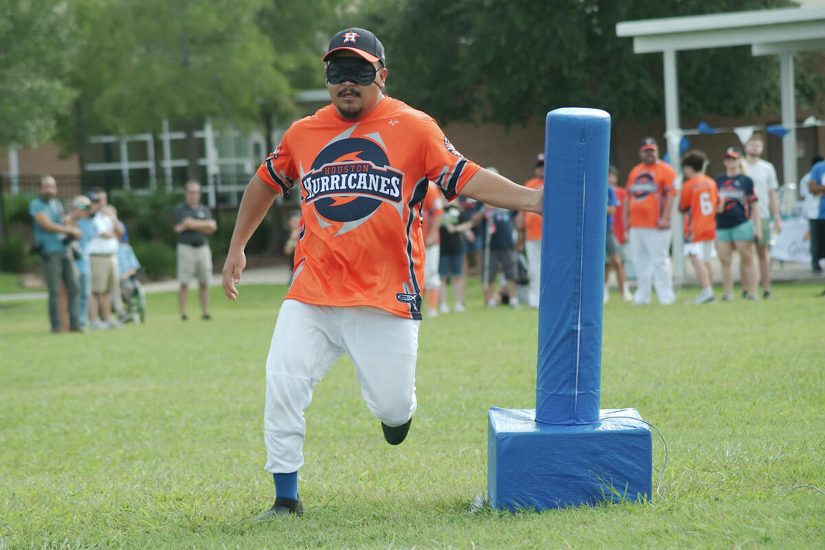 Beep baseball helps Houston's blind athletes join the baseball fun