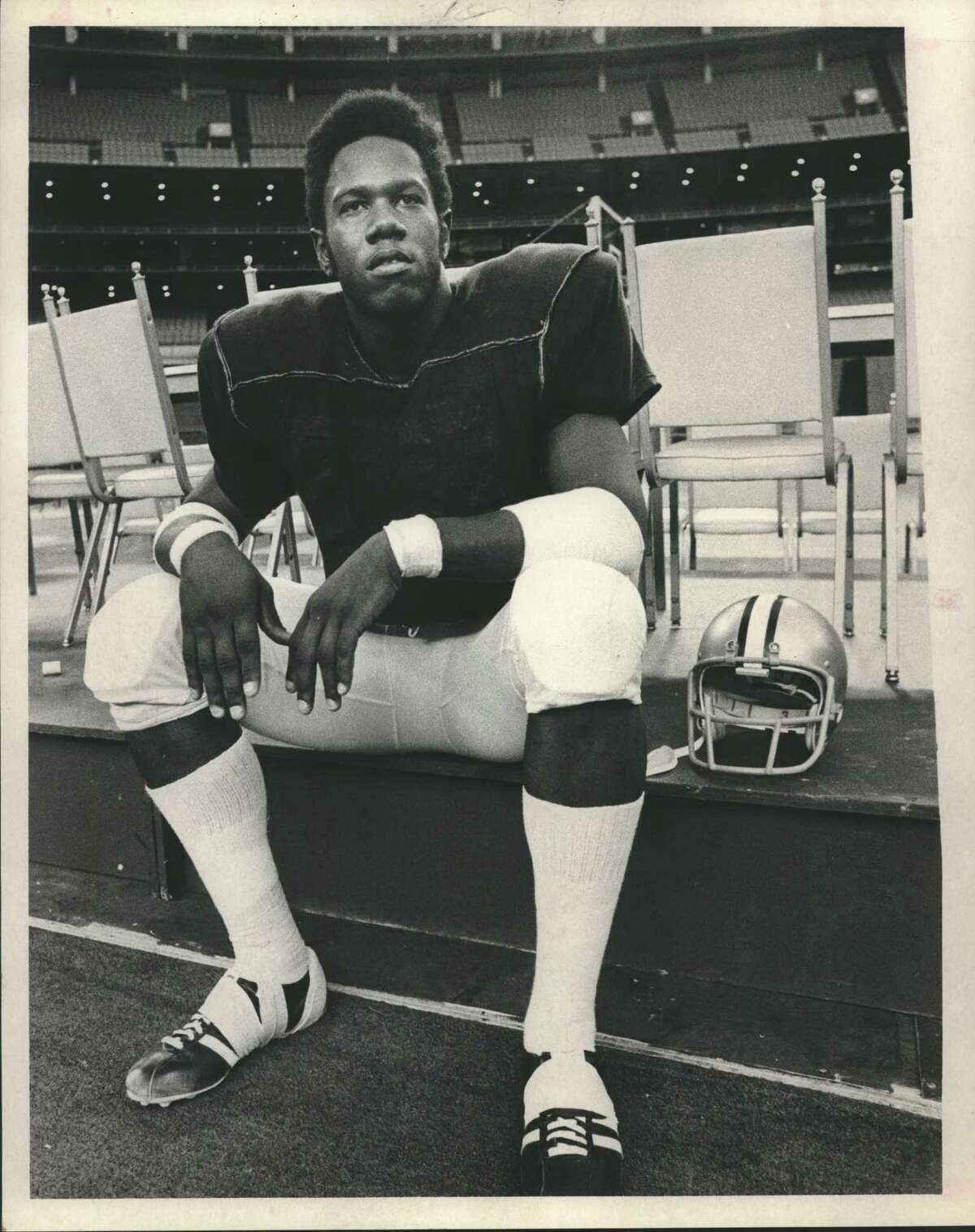 Houston ISD recognizes athletics Hall of Honor 2022 class