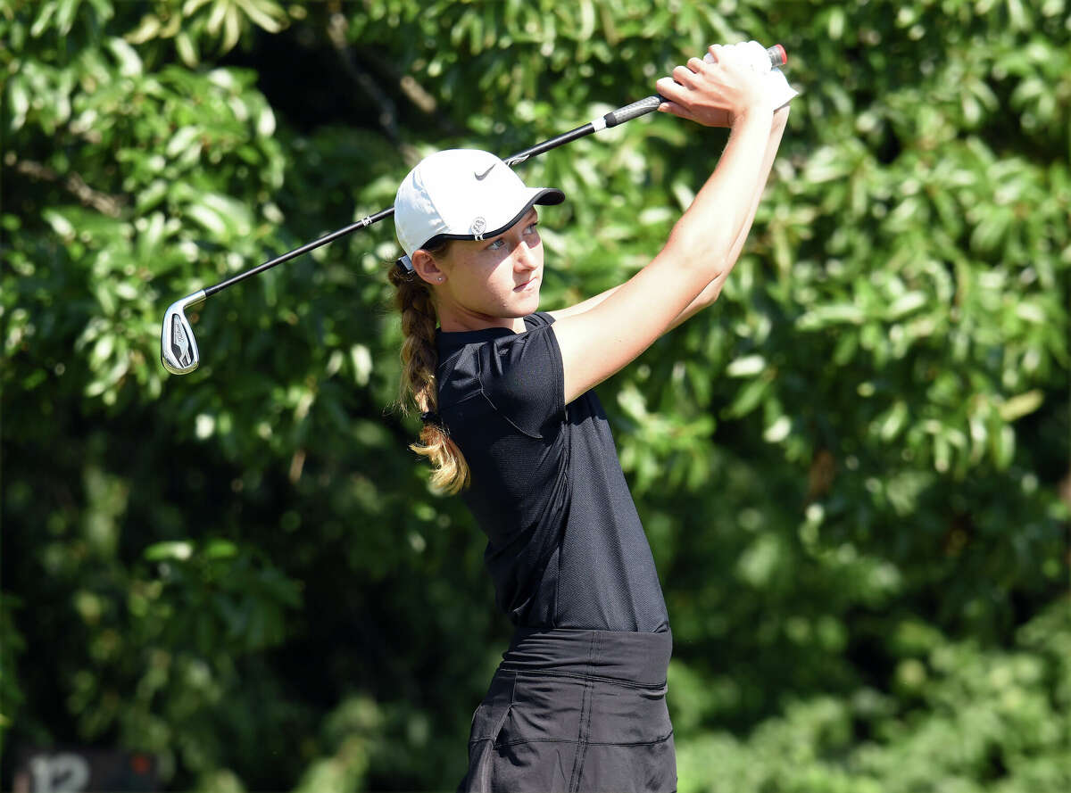 Johnson sisters post 'crazy' 58 to win Alton Kickoff Scramble (w/ 35 ...