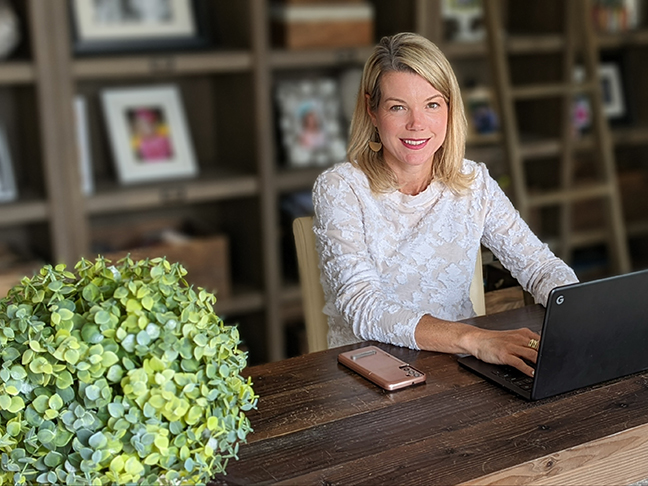 State Sen. Erica Harriss moves office to Edwardsville from Glen Carbon