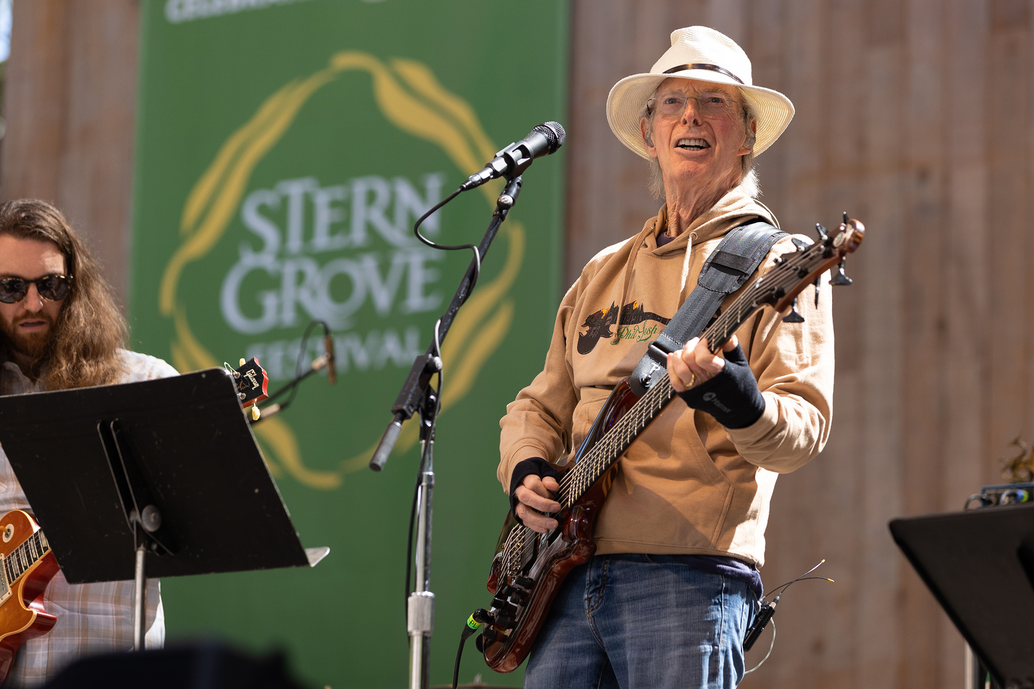 Grateful Dead co-founder Phil Lesh has died at age 84