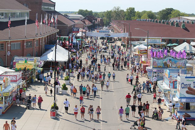 Illinois State Fair holiday sale offers cookbooks, rides and passes