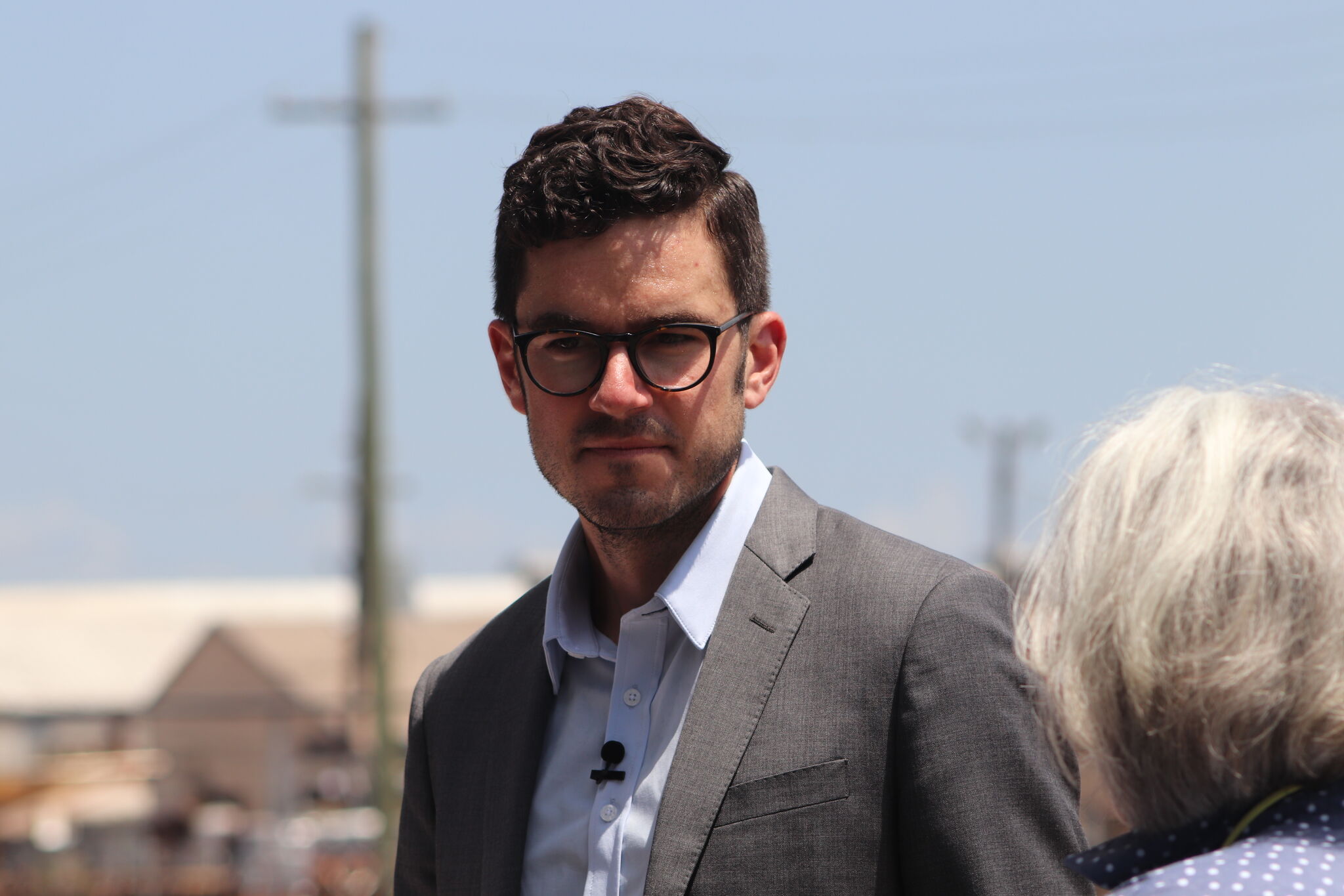 Railroad commissioner candidate starts train tour in Beaumont