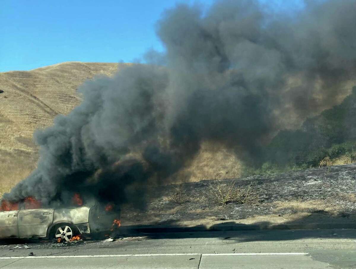 Dublin fire near I-580 threatening structures; evacuations likely