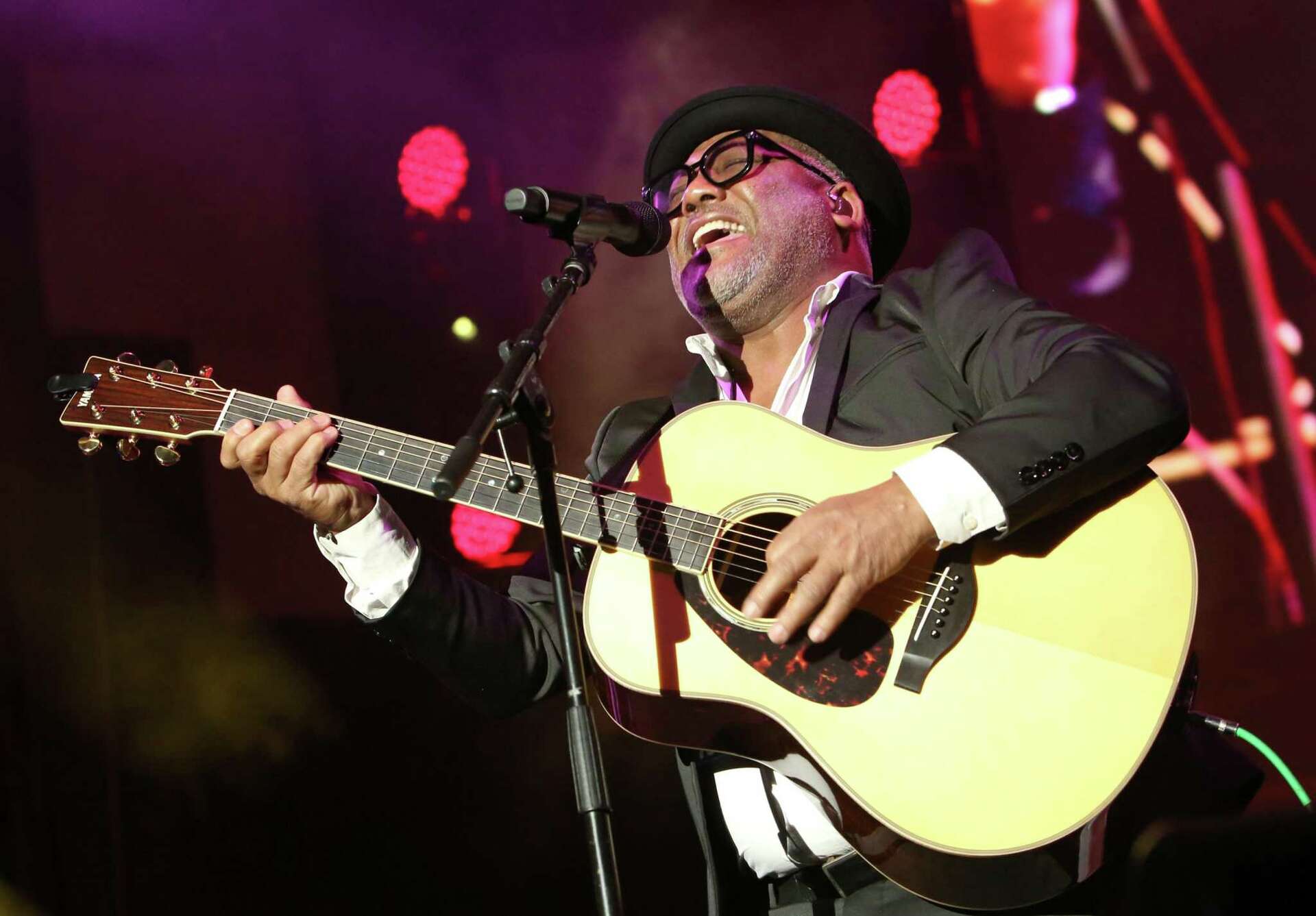 Jonathan Butler alleges racial profiling at Napa's Goose & Gander