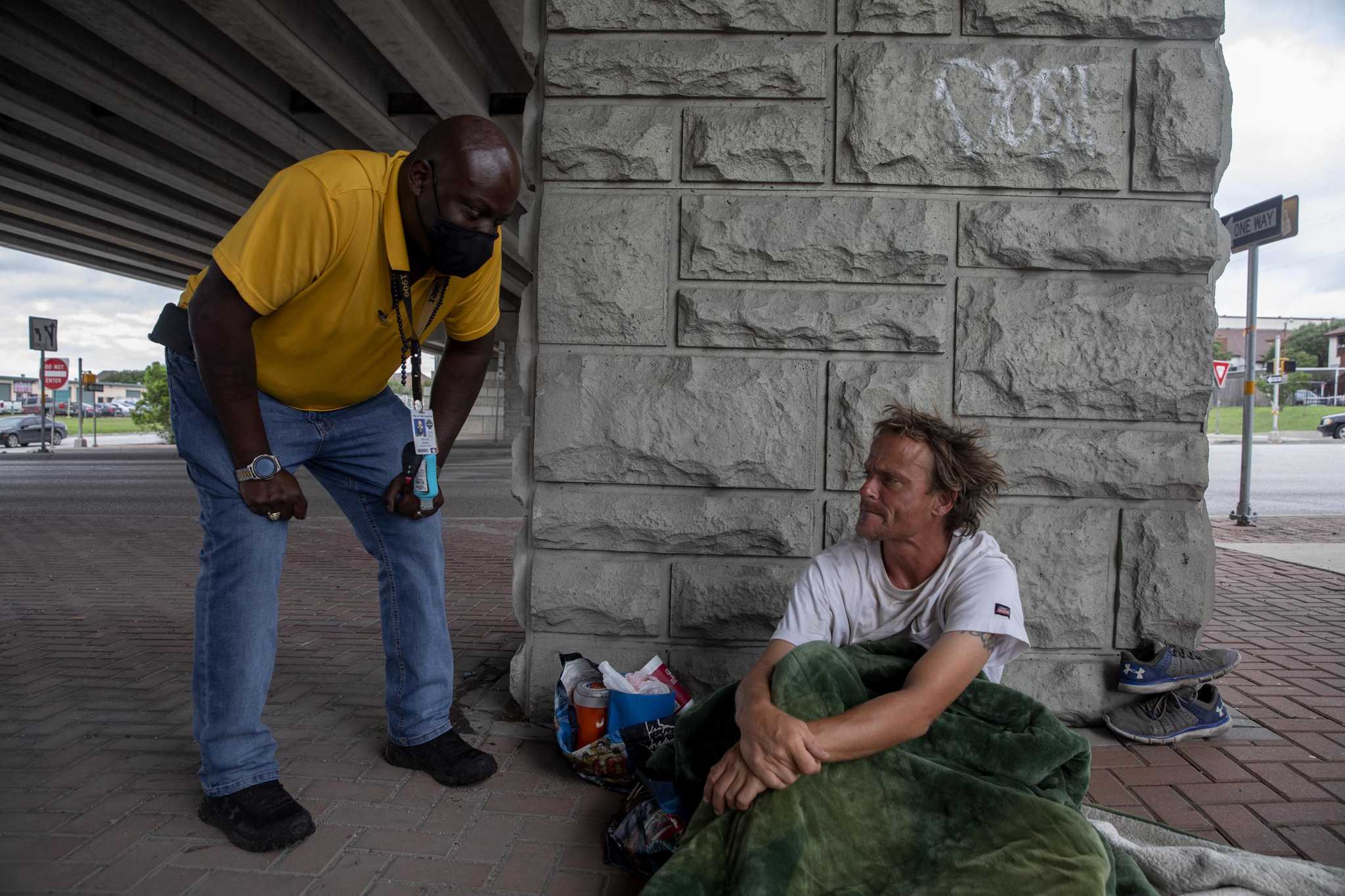 HUD grant to help chronically homeless San Antonians get housing
