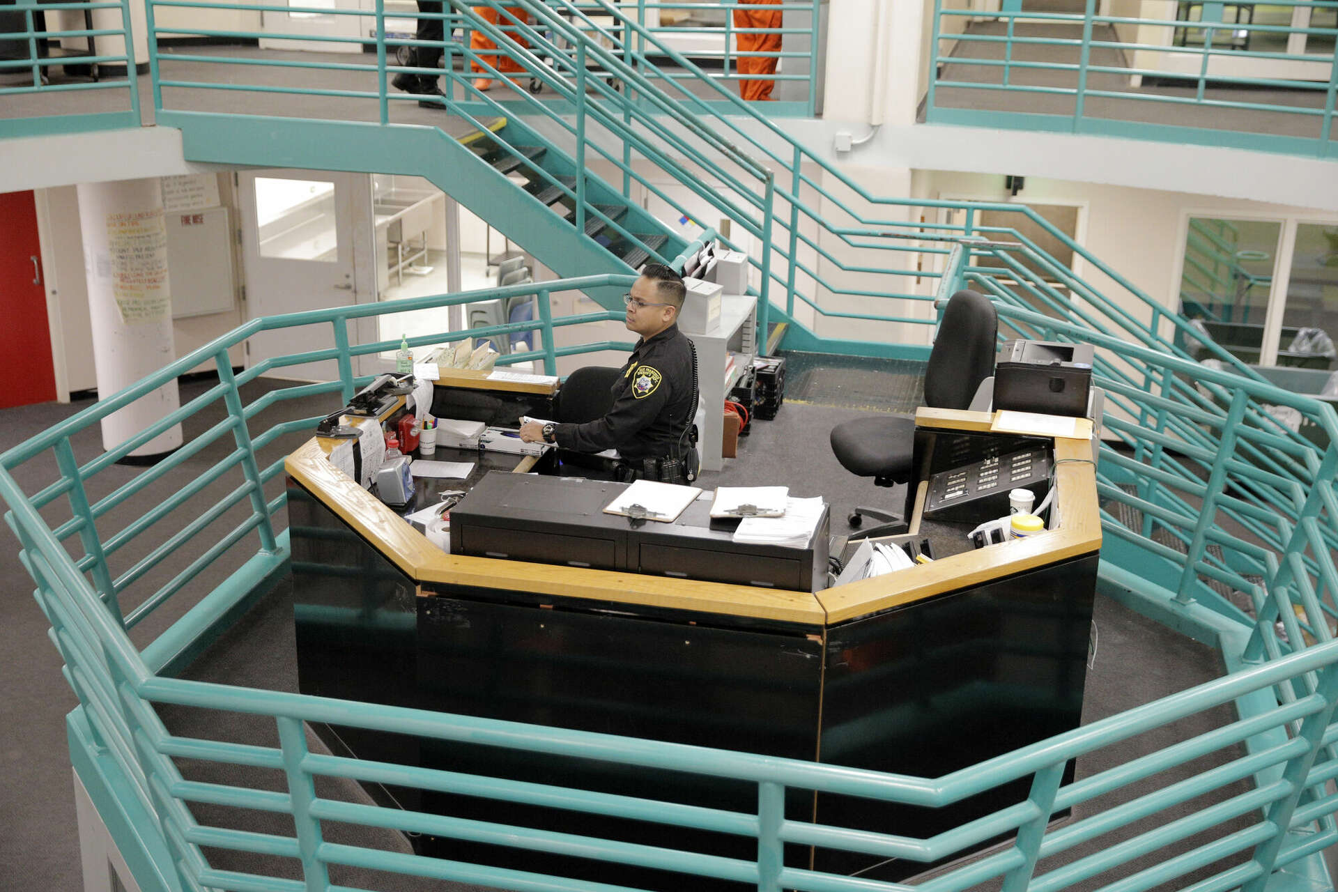 S.F. jails on lockdown after ‘escalating attacks’ on deputies, staff