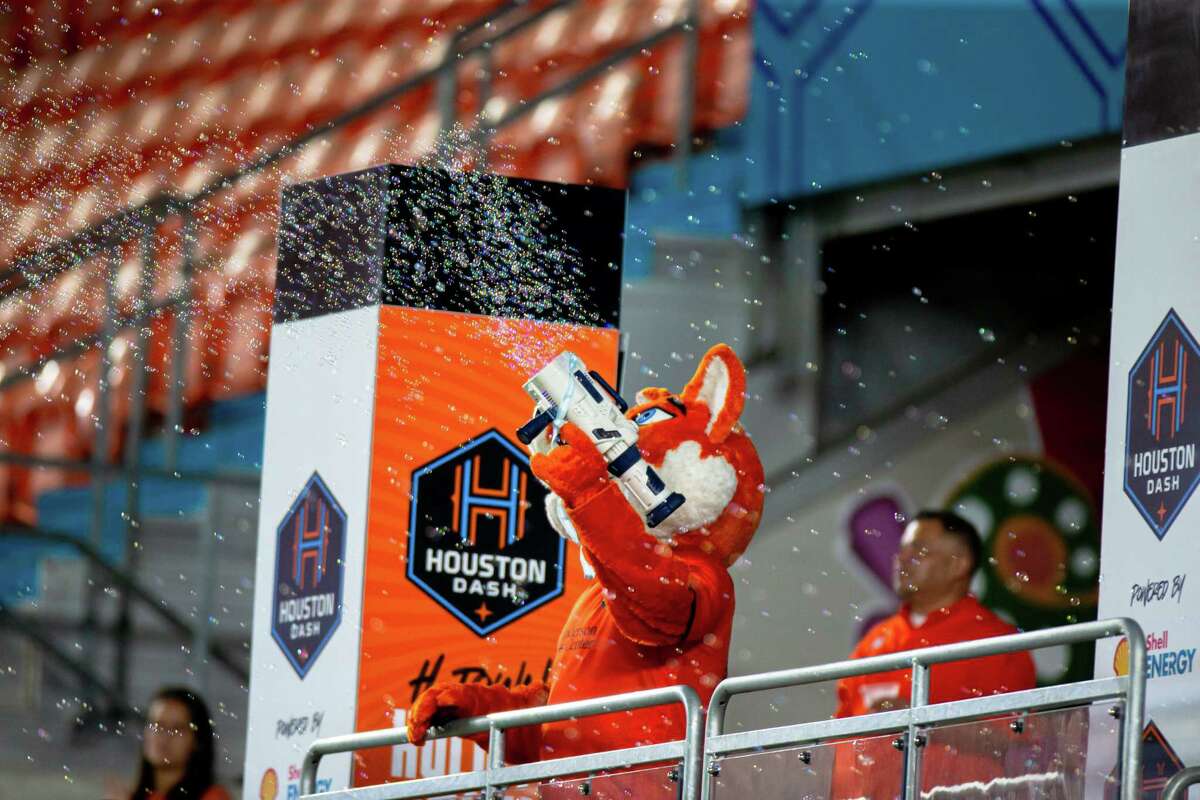 Houston Dash: Second-half goals lead to win over Gotham FC