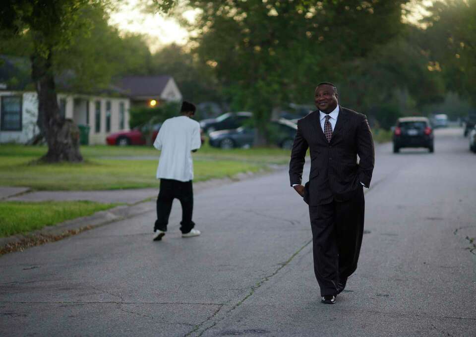 Quanell X owes $345K for advocacy he didn't perform, investigation shows