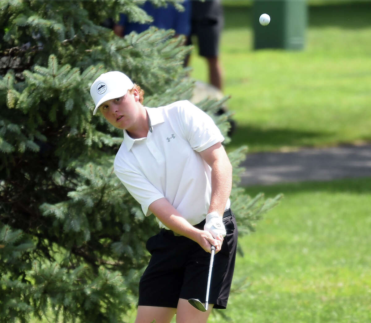 Mason Lewis helps Edwardsville to Madison County championship