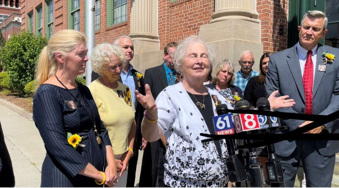 Richard Dabate gets 65 years in CT ‘Fitbit murder’ of his wife