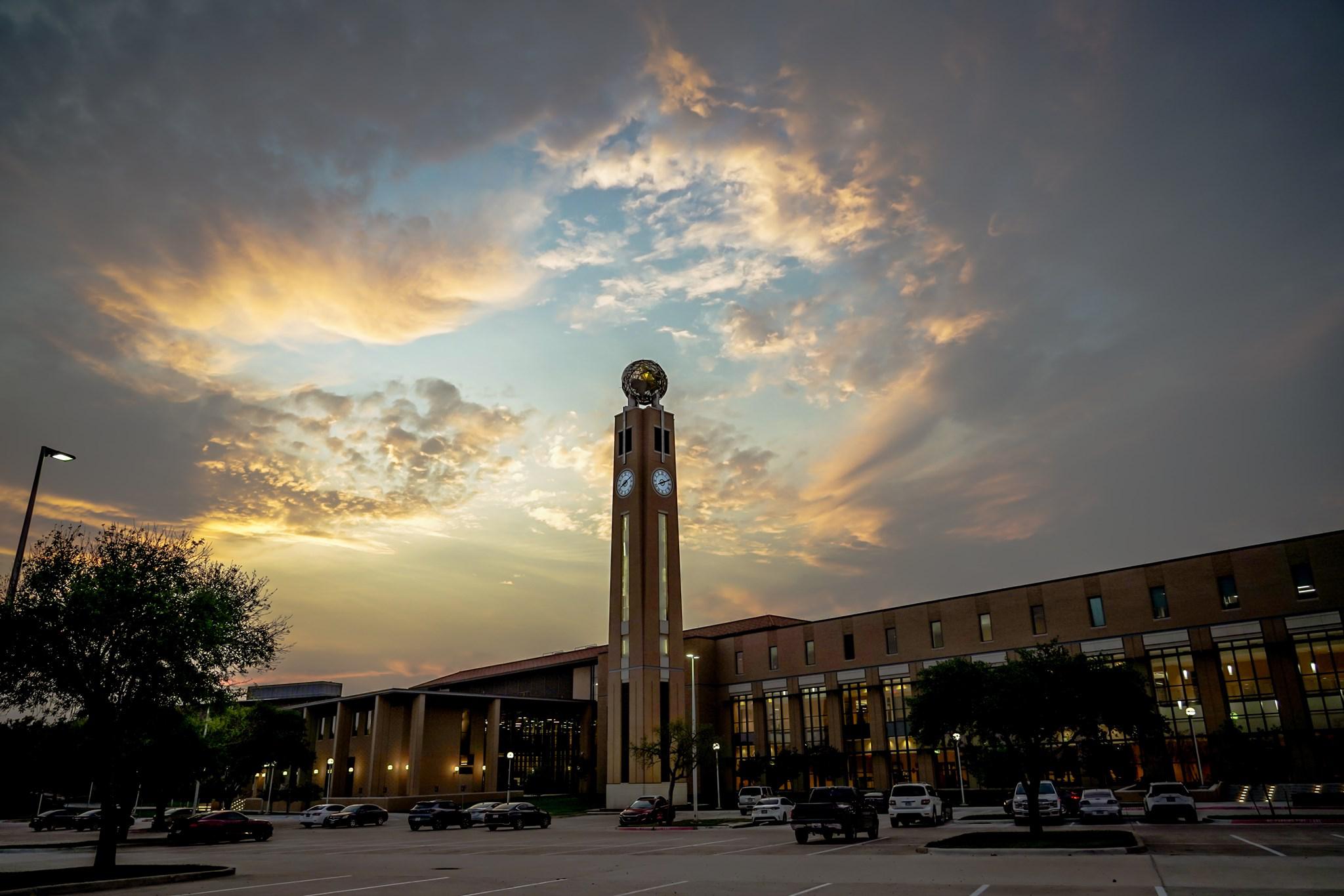 TAMIU will host a Saturday Open House and Welcome Day to incoming students