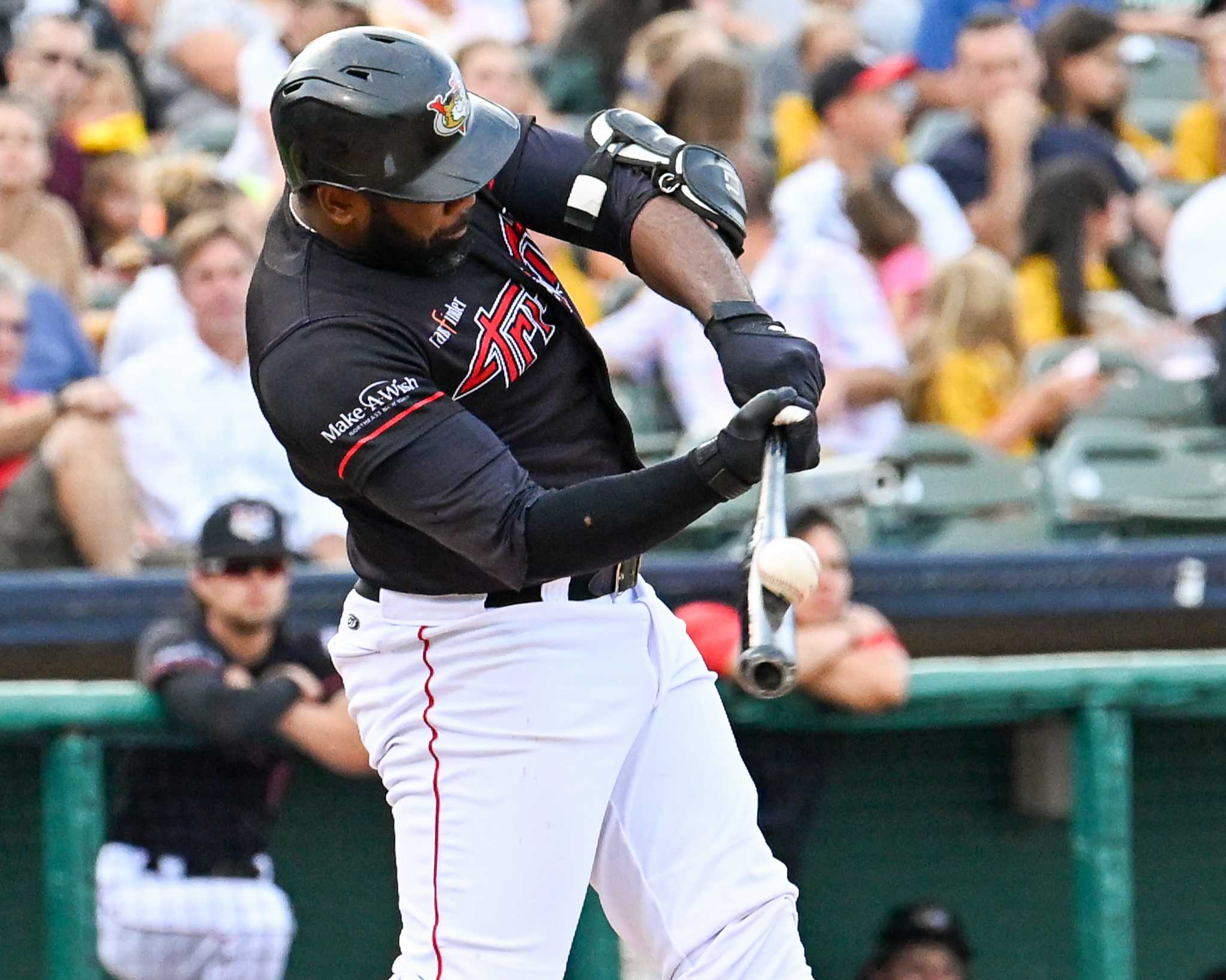 Tri-City powers past Trois-Rivieres