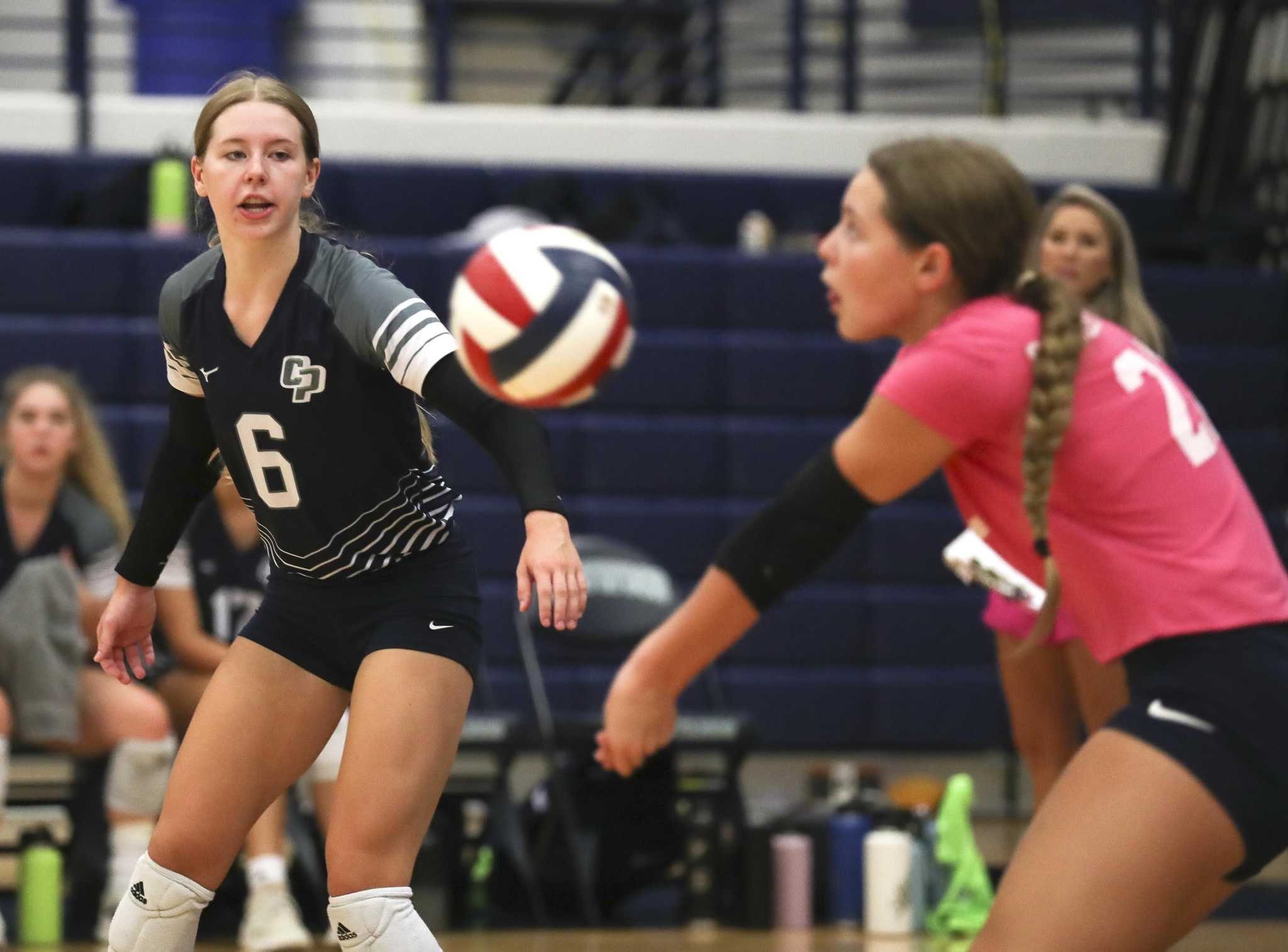 College Park endures two tough matches; Conroe starts tourney strong